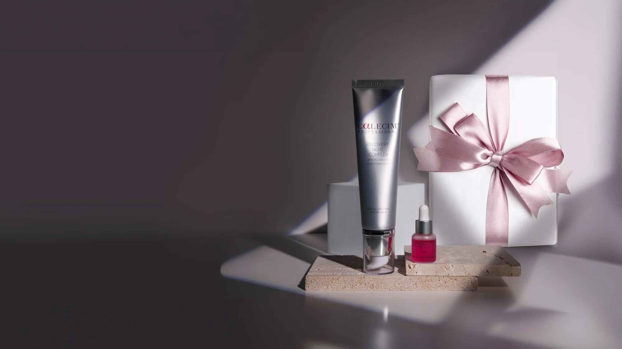 Calecim Recovery Night Complex 在线购买。英国官方经销商